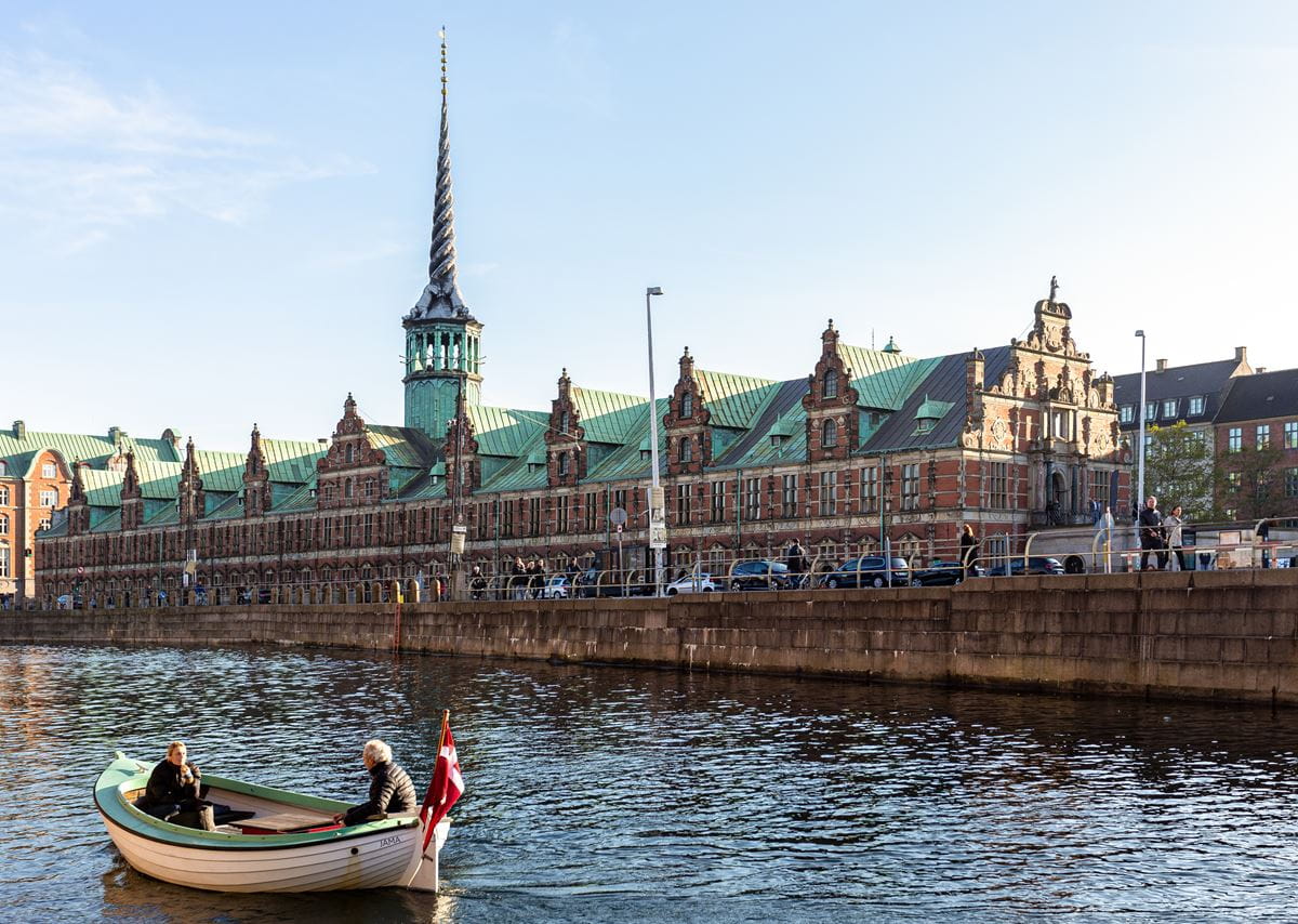 Børsen fylder 400 år og snart starter genopførelsen