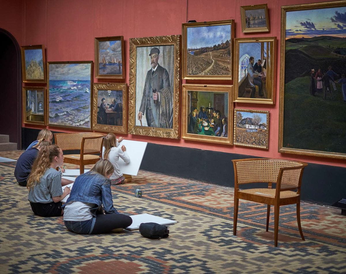 Kunstværksted for børn og rundvisning for voksne: Faaborg Museum